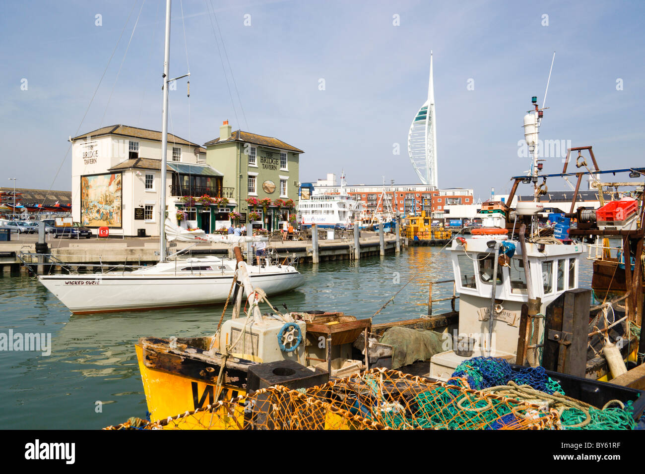 Camber quay old portsmouth High Resolution Stock Photography and Images ...