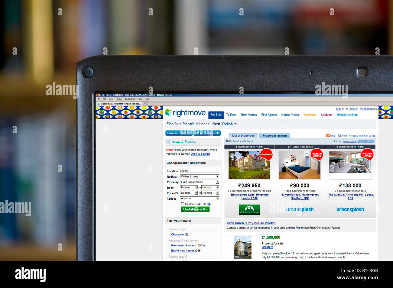 Rightmove property website hi-res stock photography and images - Alamy
