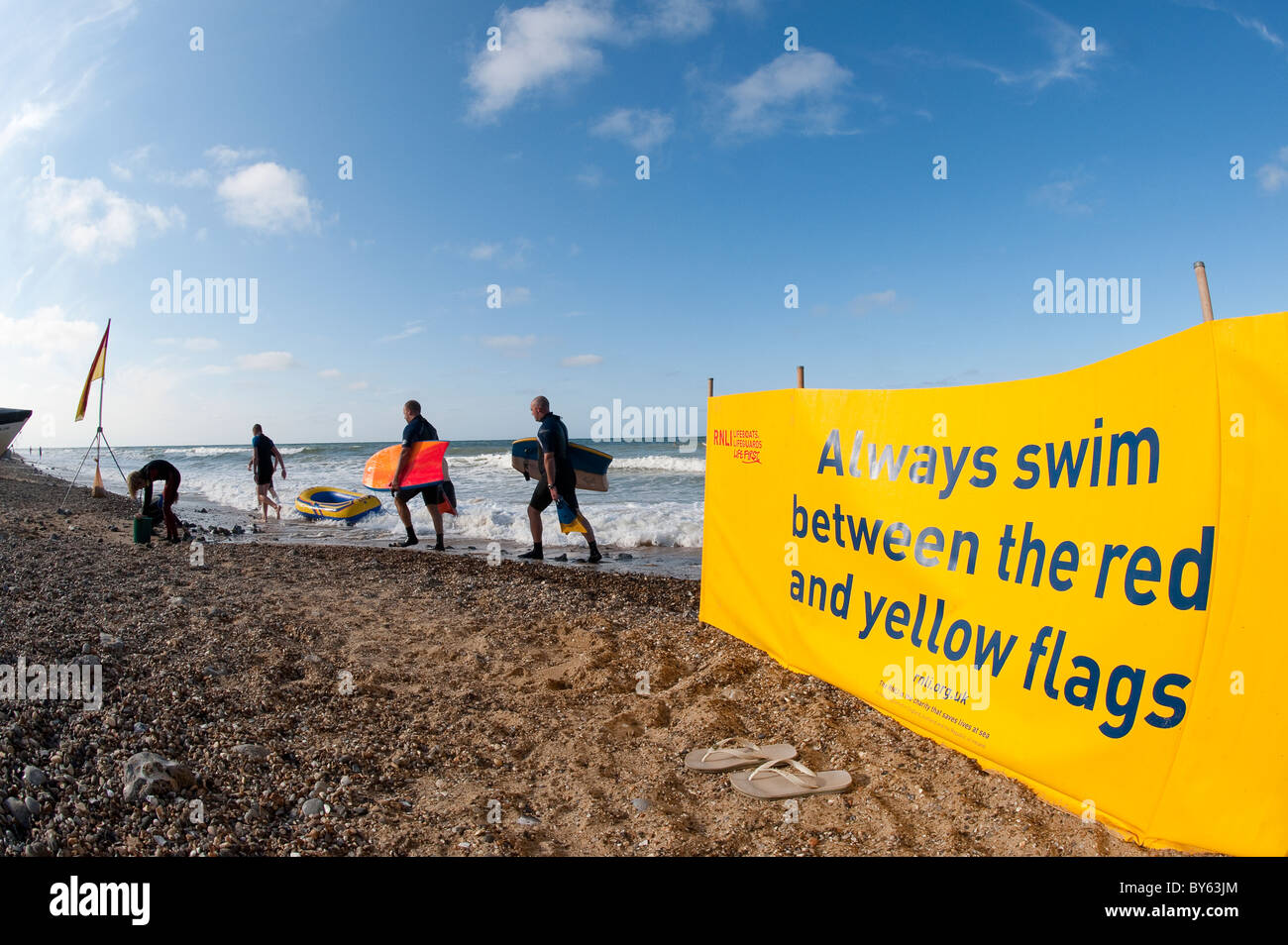 Uk safety signs beach High Resolution Stock Photography and Images - Alamy