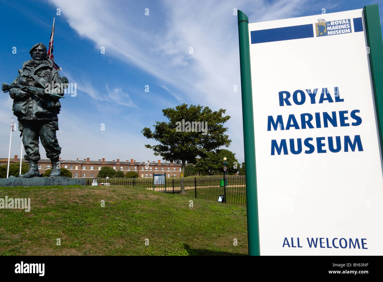 Yomping falklands hi-res stock photography and images - Alamy