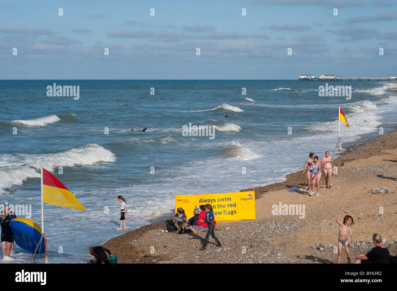 Uk safety signs beach hi-res stock photography and images - Alamy