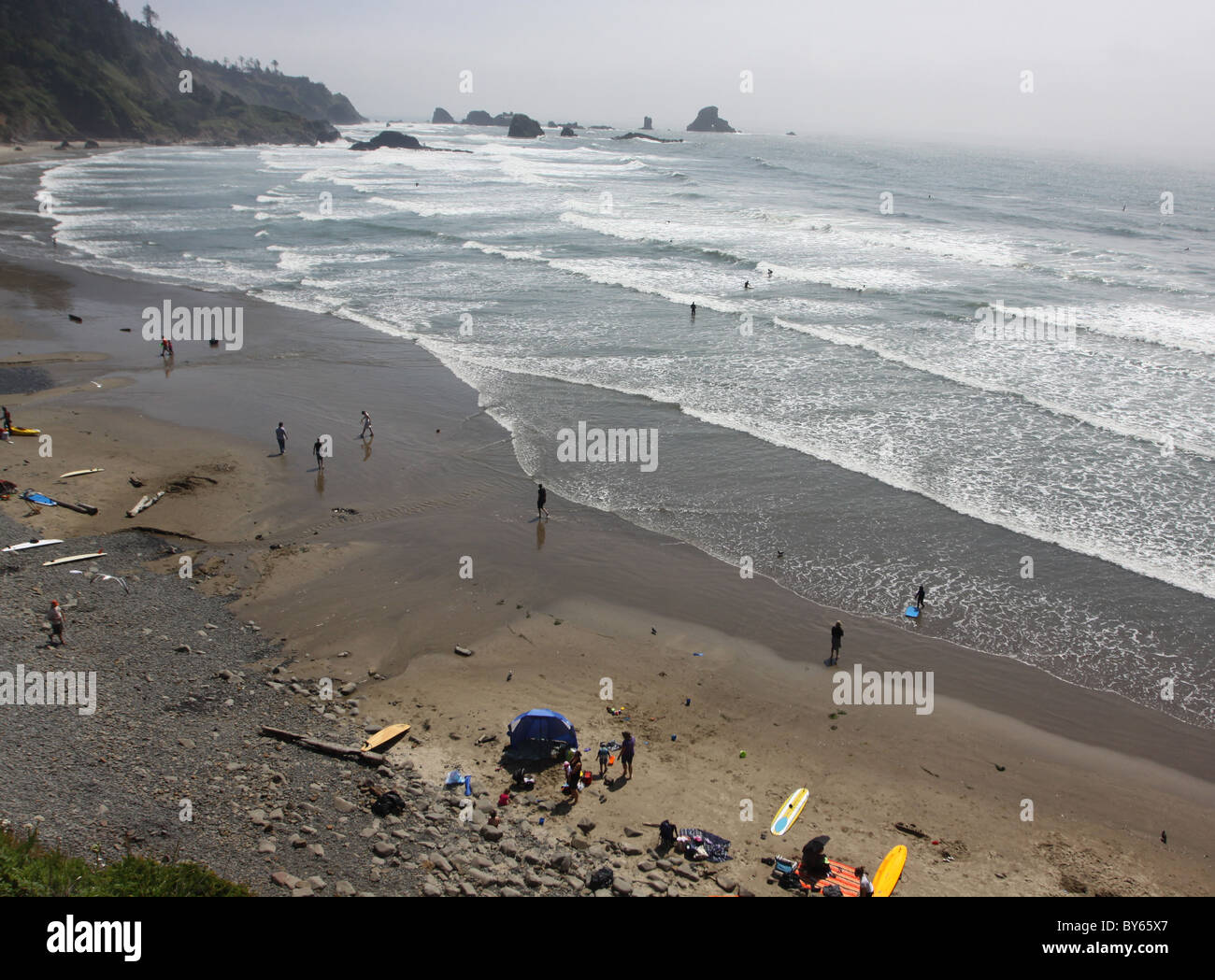 Short sand beach oregon surf hi-res stock photography and images - Alamy