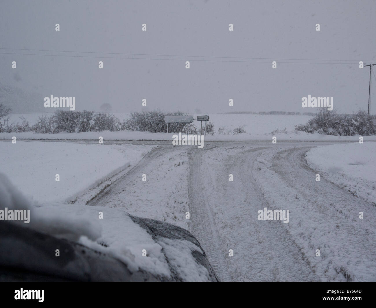 Blizzard conditions hi-res stock photography and images - Alamy