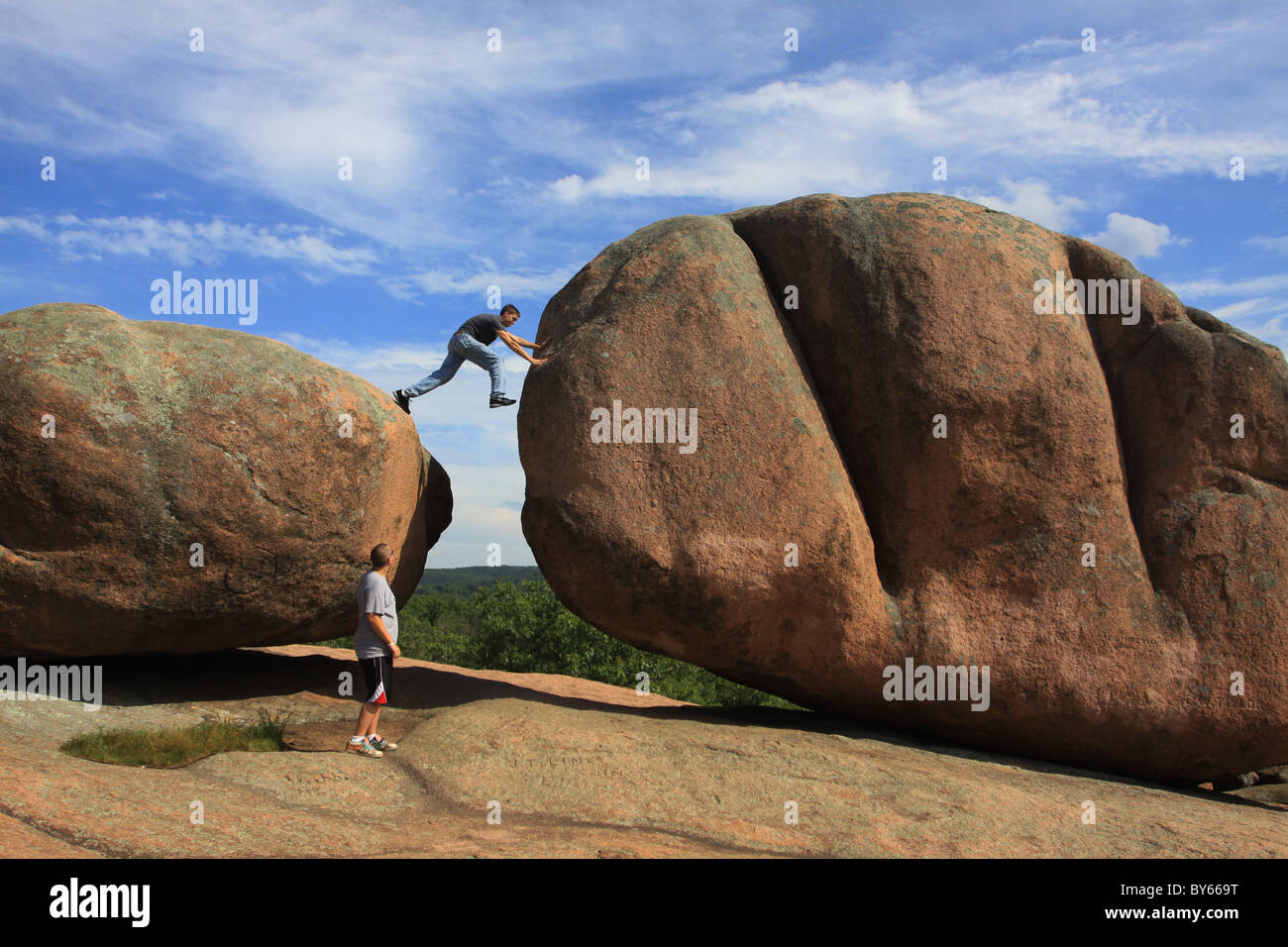 Are Dogs Allowed At Elephant Rocks Park