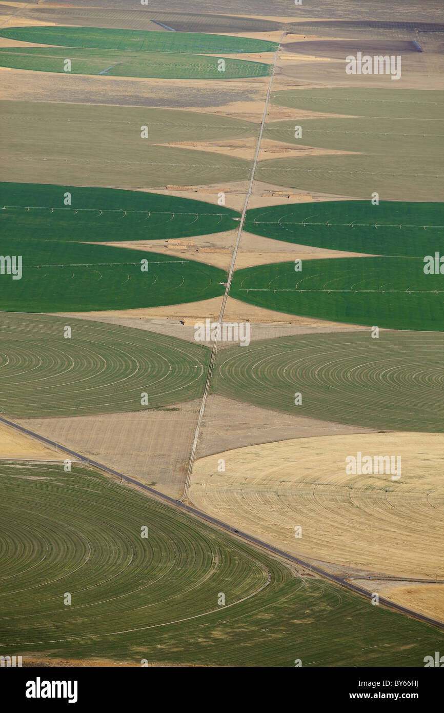 Crop circles hi-res stock photography and images - Alamy