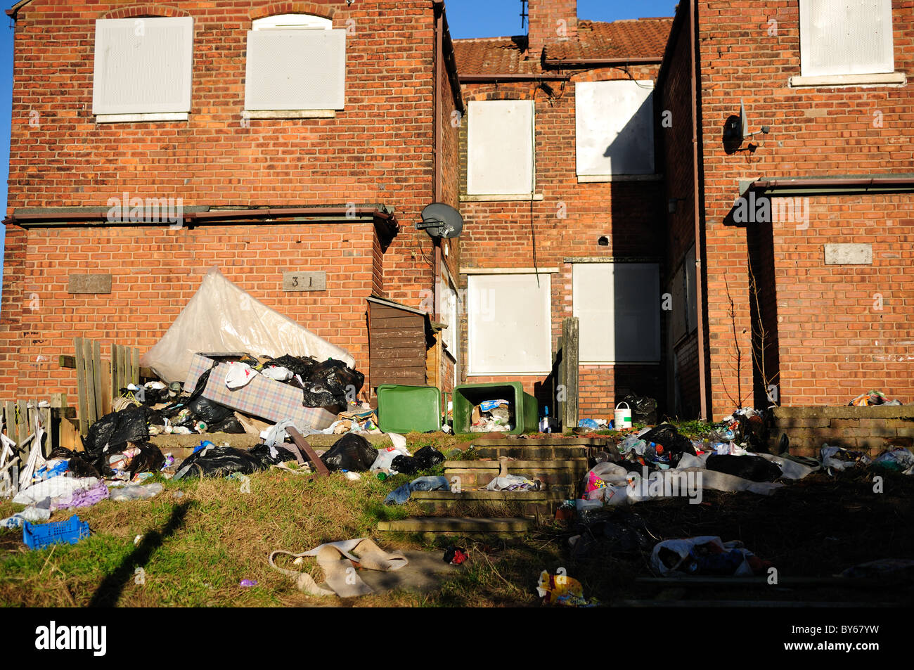 Condemned Housing .Pleasley Mansfield Stock Photo - Alamy