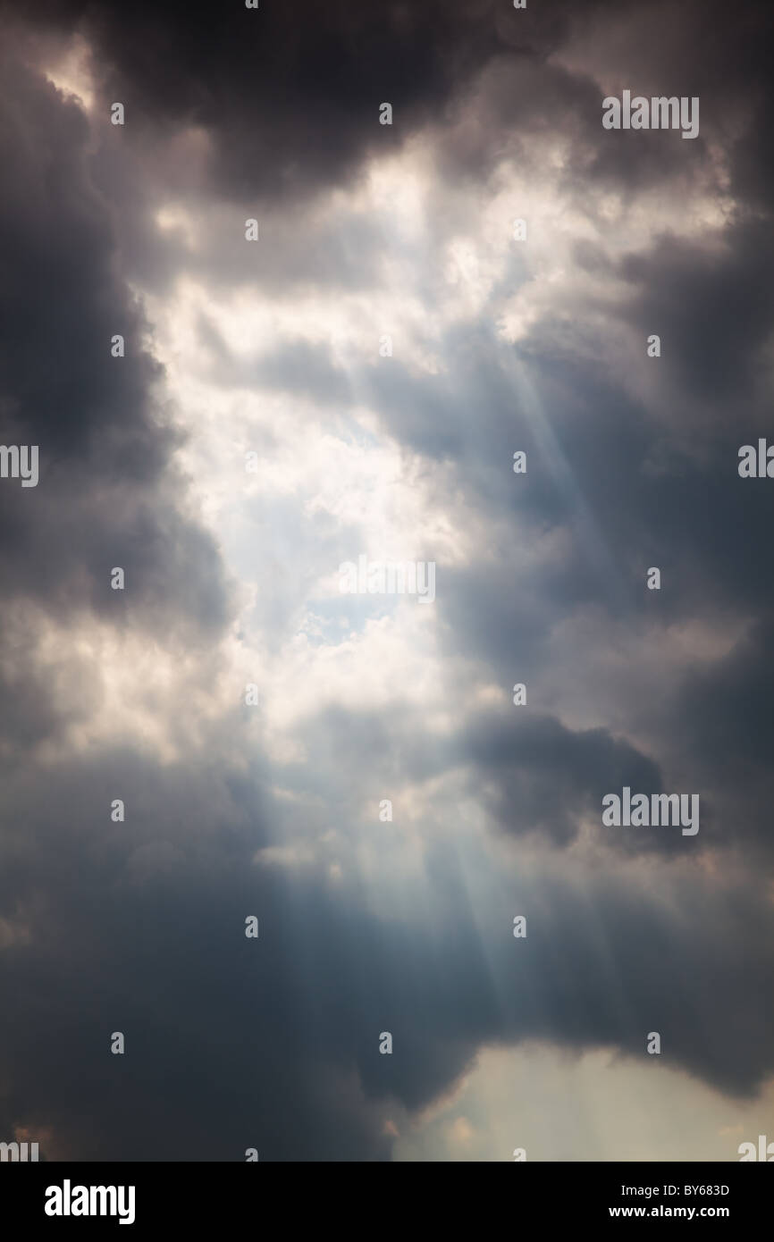 Gap in storm clouds hi-res stock photography and images - Alamy
