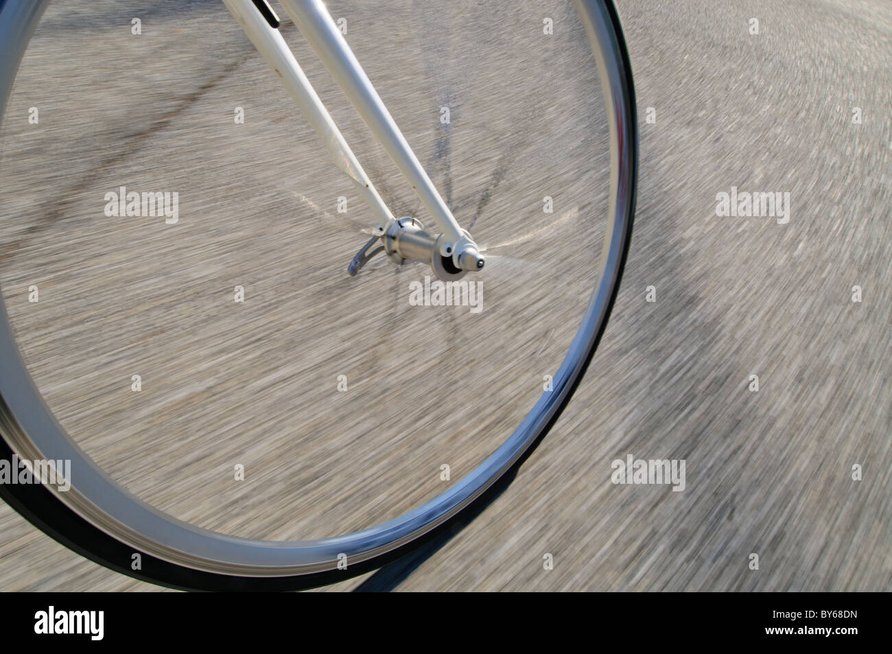Quick release cycle wheel hi-res stock photography and images - Alamy