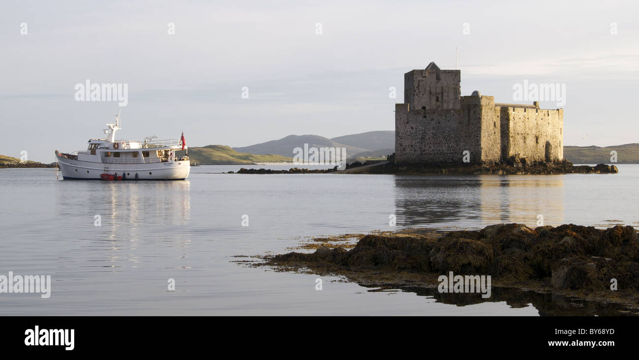 Kisimul castle hi-res stock photography and images - Alamy