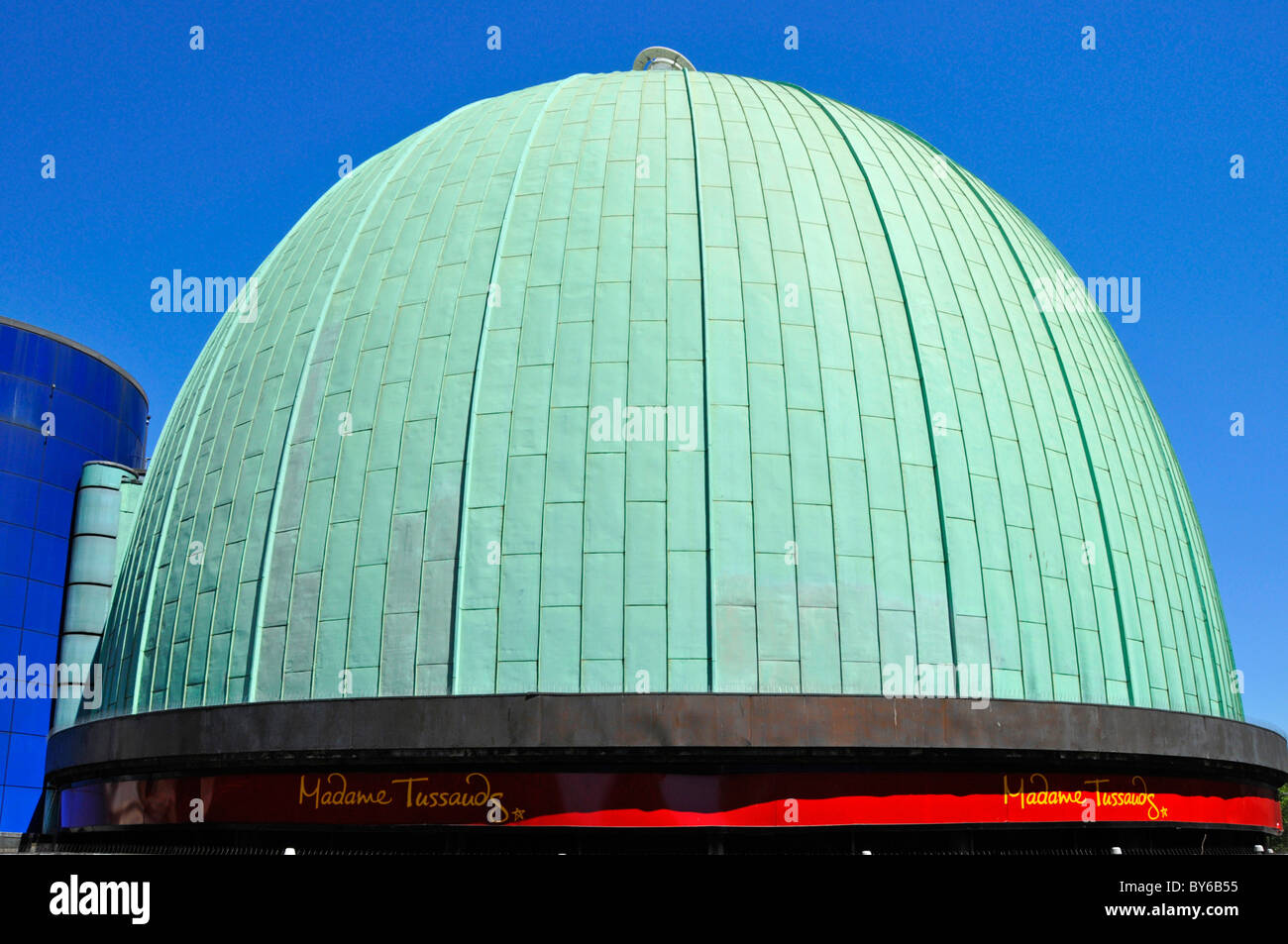 Copper cladding hi-res stock photography and images - Alamy