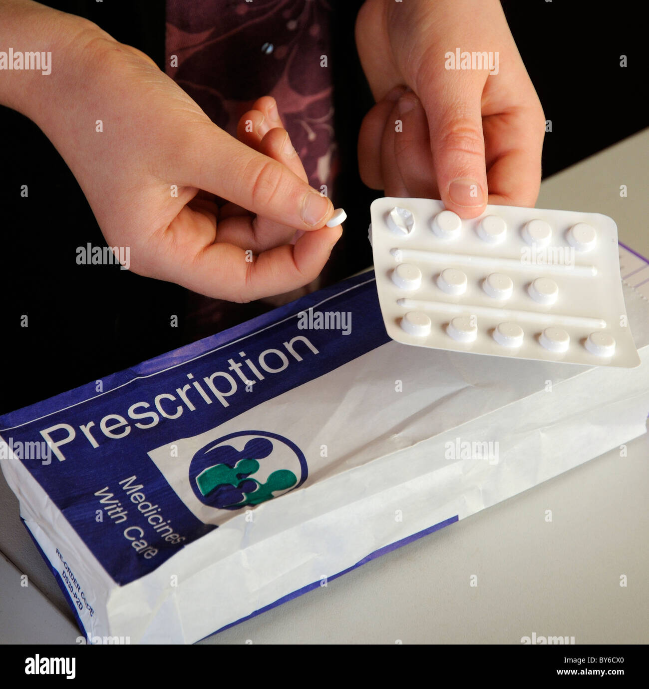 Children taking drugs hi-res stock photography and images - Alamy