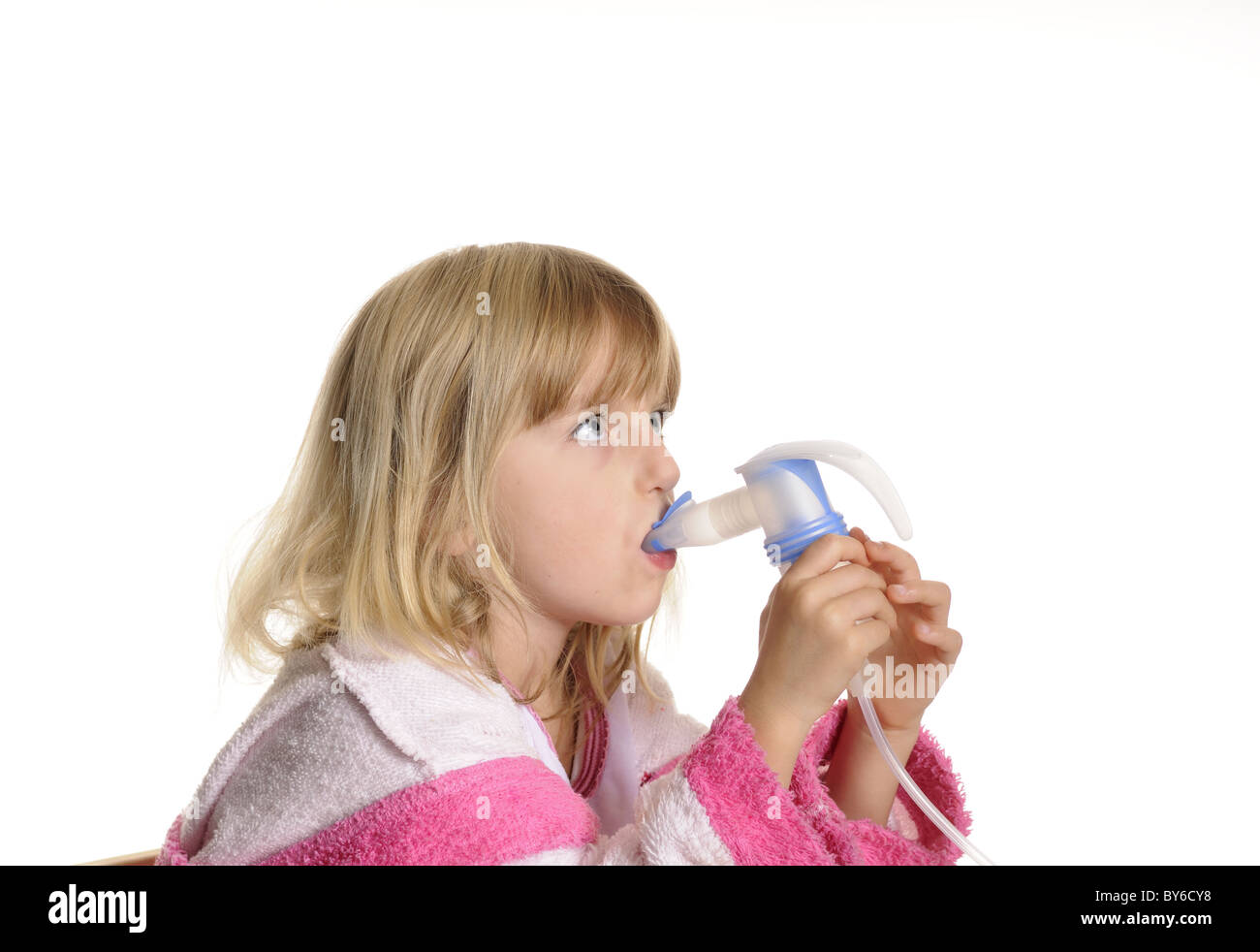 young girl with inhaler Stock Photo - Alamy
