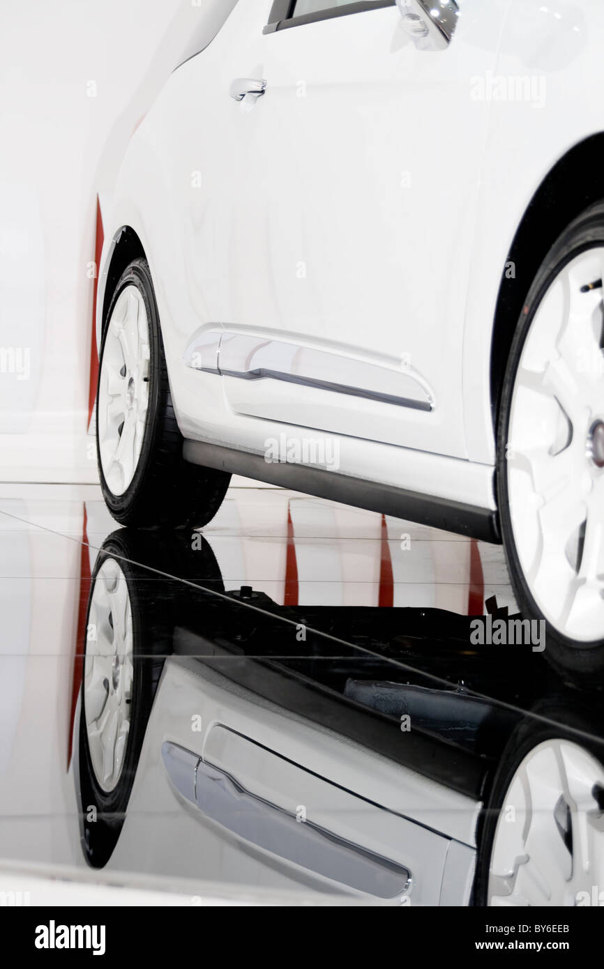 Car and its reflection Stock Photo - Alamy