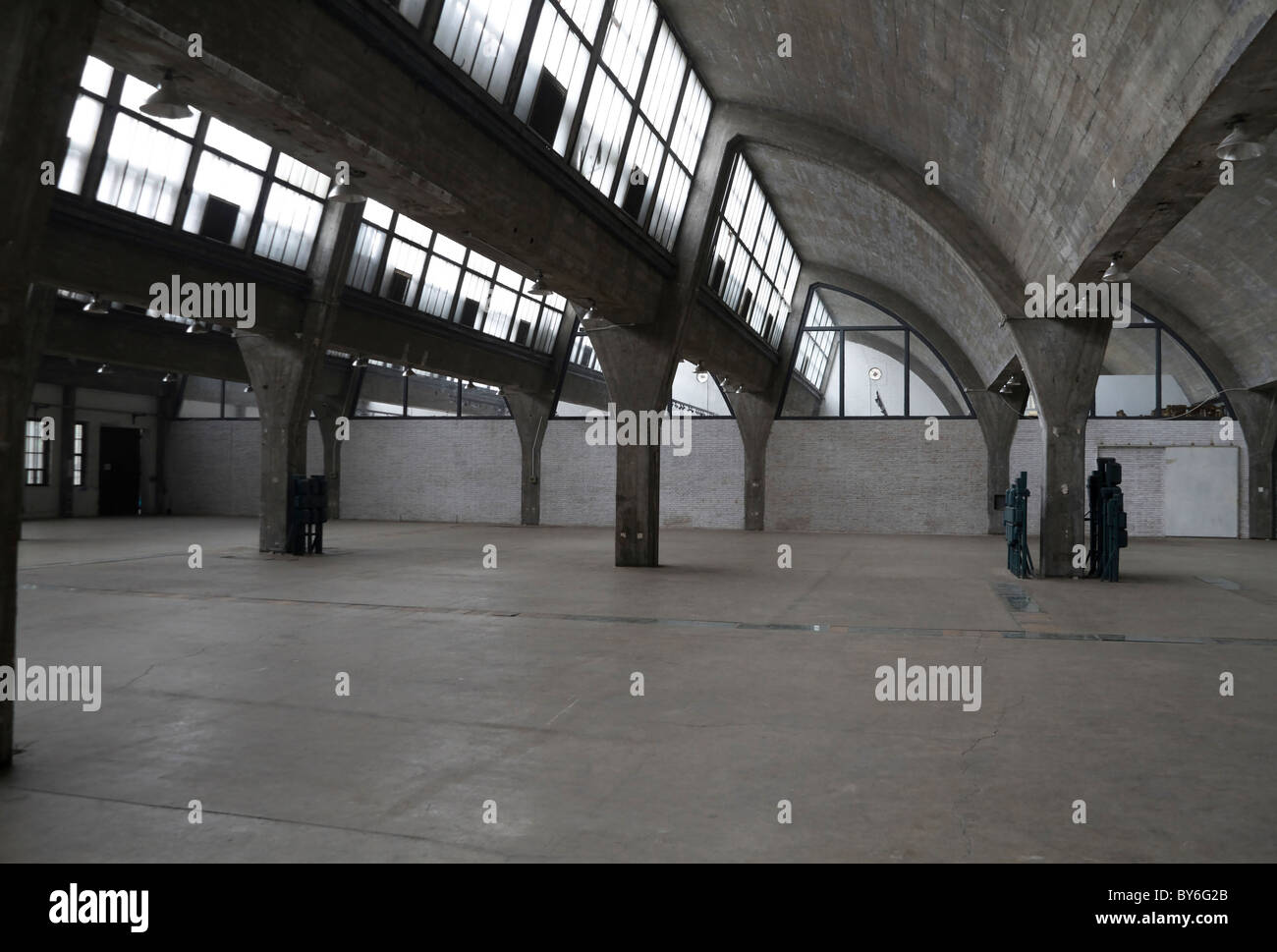 a empty workshop in factory ,china Stock Photo - Alamy