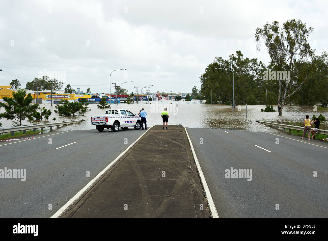 Brisbane floods 2011 at Rocklea Stock Photo - Alamy