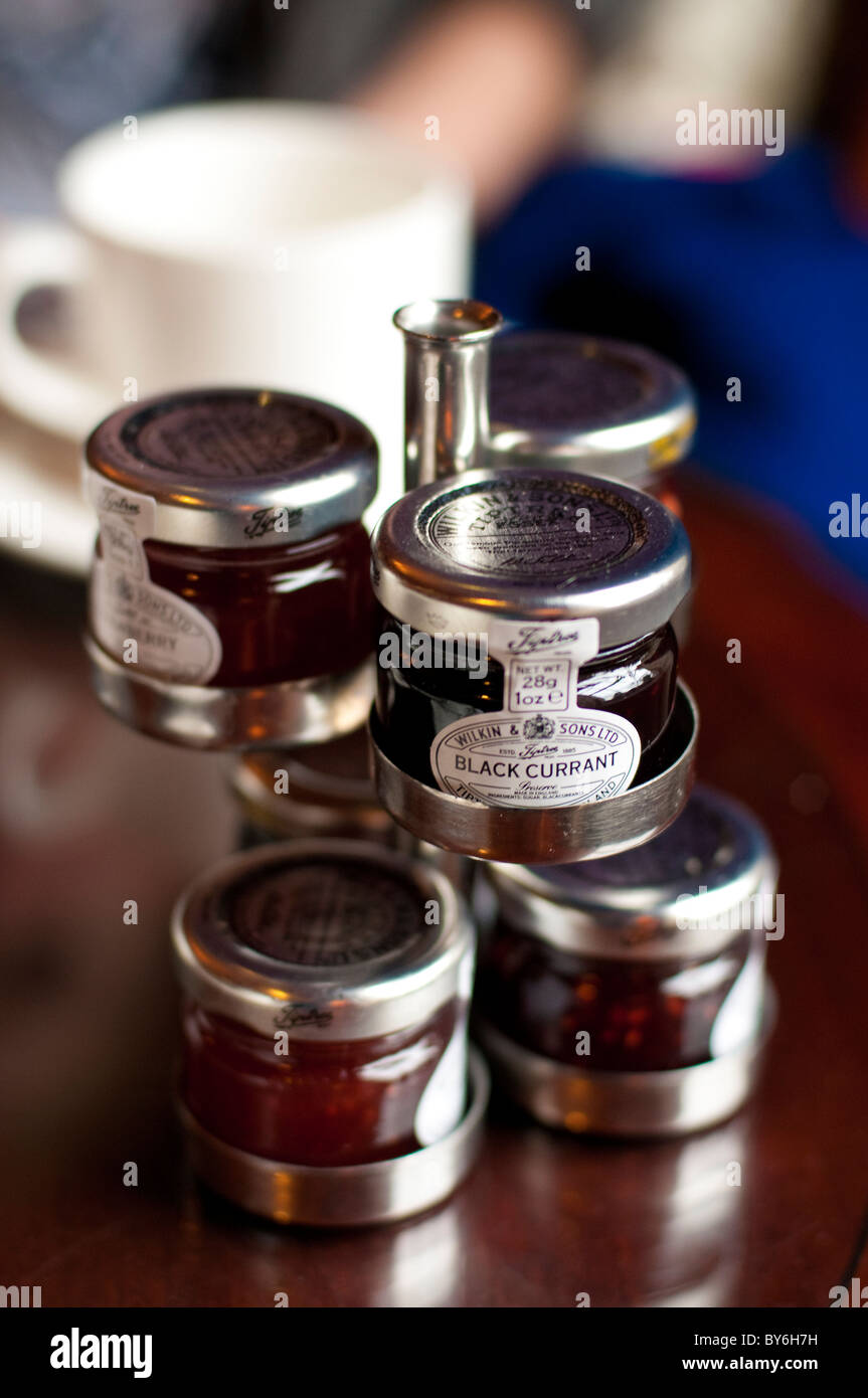 Afternoon tea in Great Britain Stock Photo - Alamy