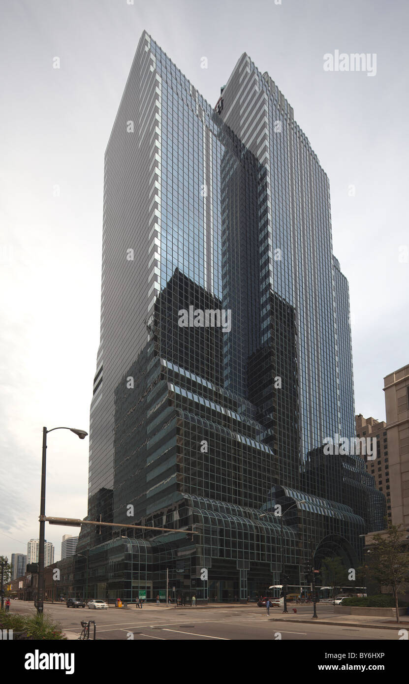 Chicago ogilvie hi-res stock photography and images - Alamy