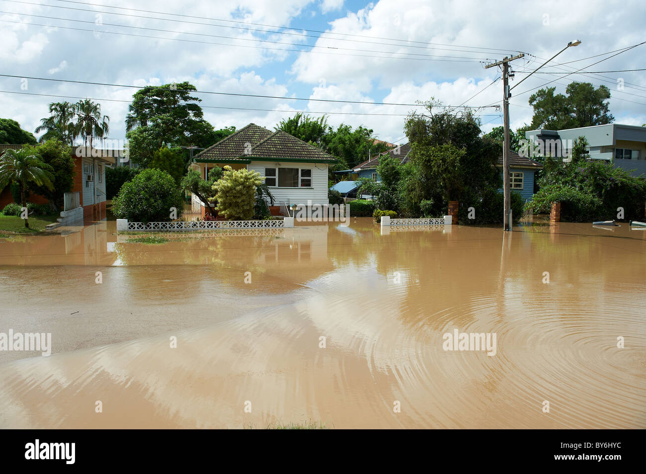 Brisbane floods 2011 at Yeronga Stock Photo - Alamy