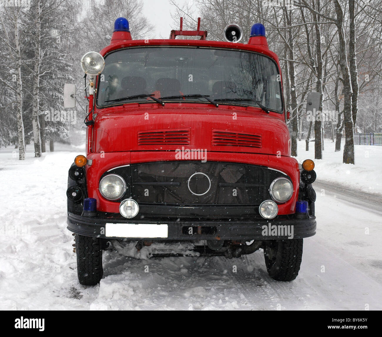 vintage fire truck at winter Stock Photo - Alamy