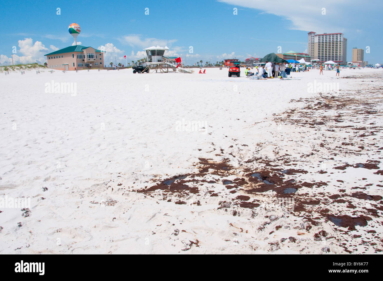 Stains of oil hi-res stock photography and images - Alamy