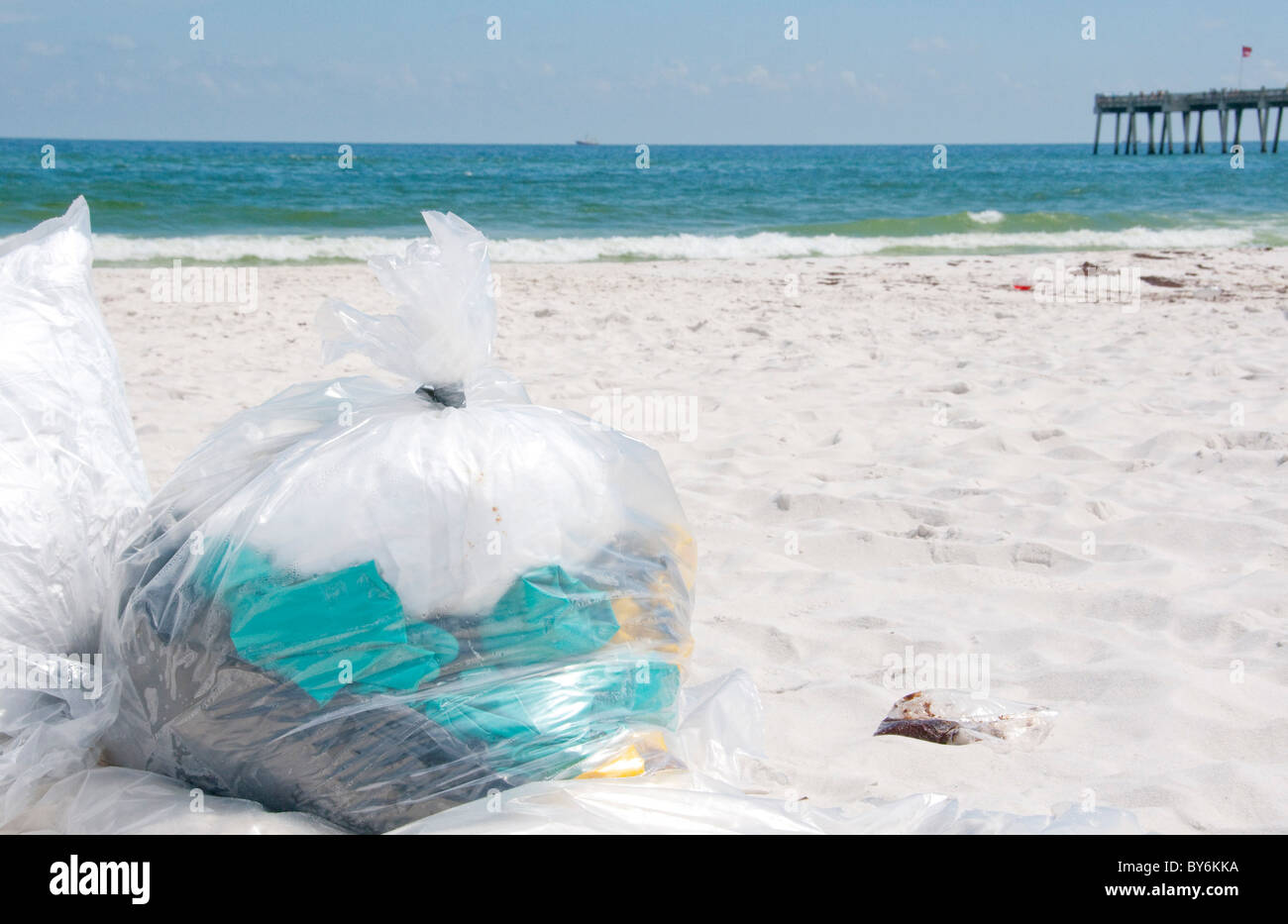 Spill cleanup hi-res stock photography and images - Alamy