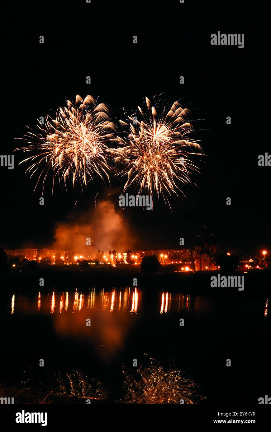 Firework lit hi-res stock photography and images - Alamy