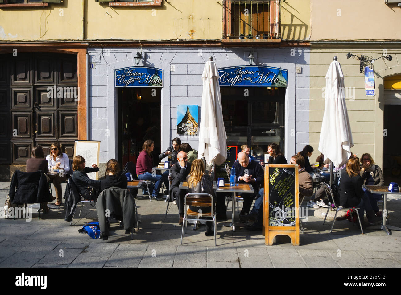 Cafe antico hi-res stock photography and images - Alamy