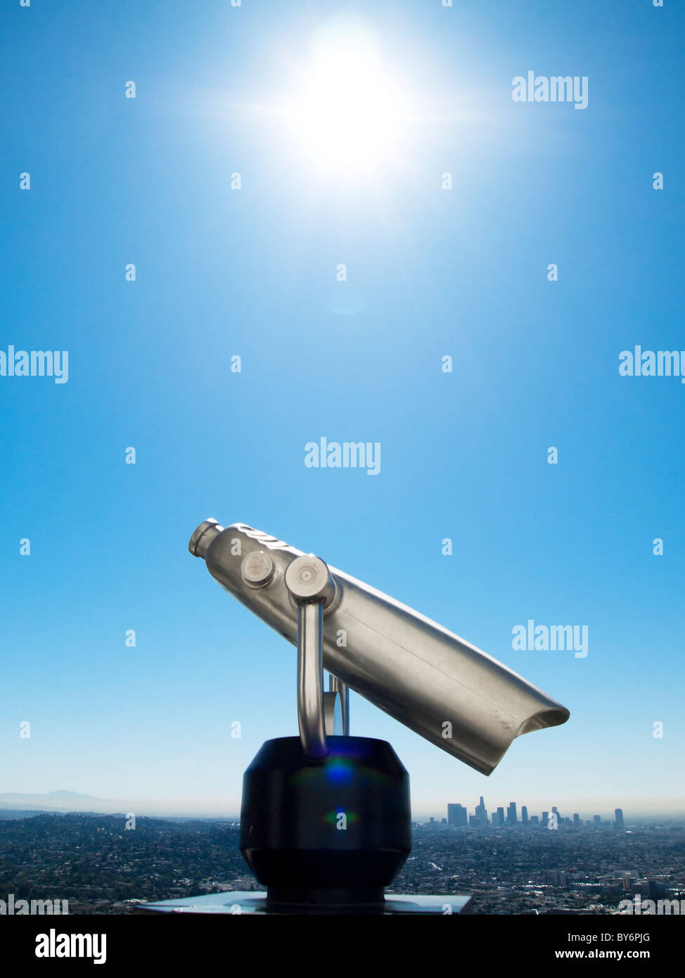 Coin-operated telescope, with Los Angeles in the background, at the ...