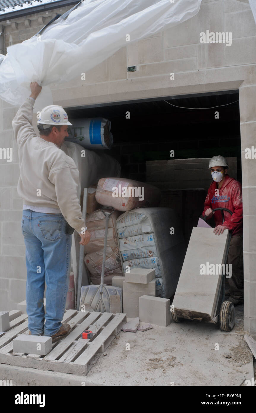 Cut stone building hi-res stock photography and images - Alamy
