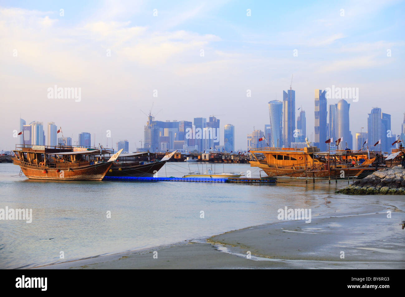 Harbor doha hi-res stock photography and images - Alamy