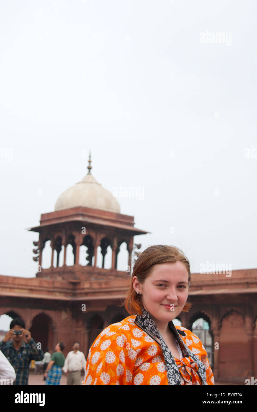 A tourist visiting a mosque Stock Photo - Alamy