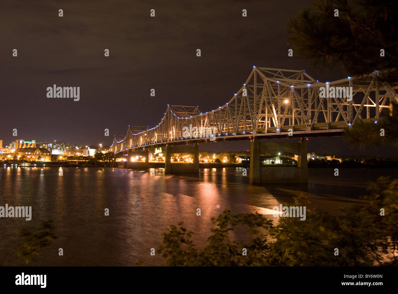 Night photo of Bridge over the Illinois River; Peoria Illinois USA ...