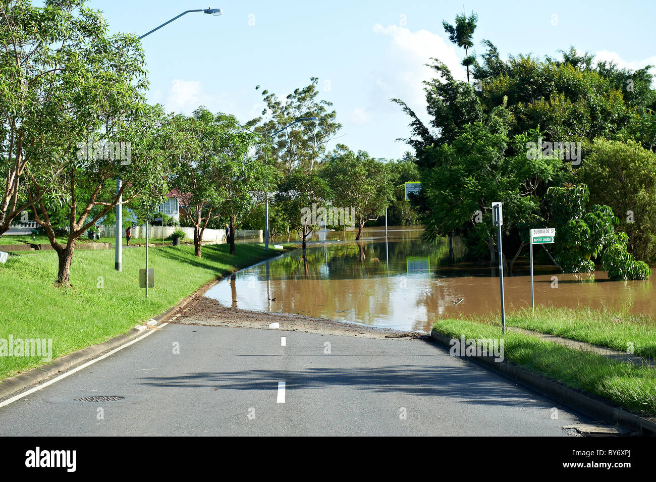 Brisbane floods 2011 at Fairfield Stock Photo - Alamy