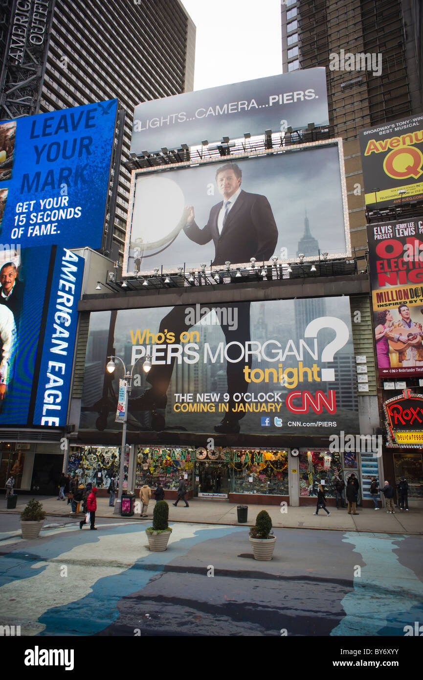 Advertising for the CNN television program, Piers Morgan Tonight on a ...