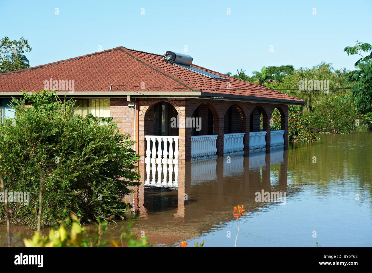 Brisbane floods 2011 at Fairfield Stock Photo - Alamy