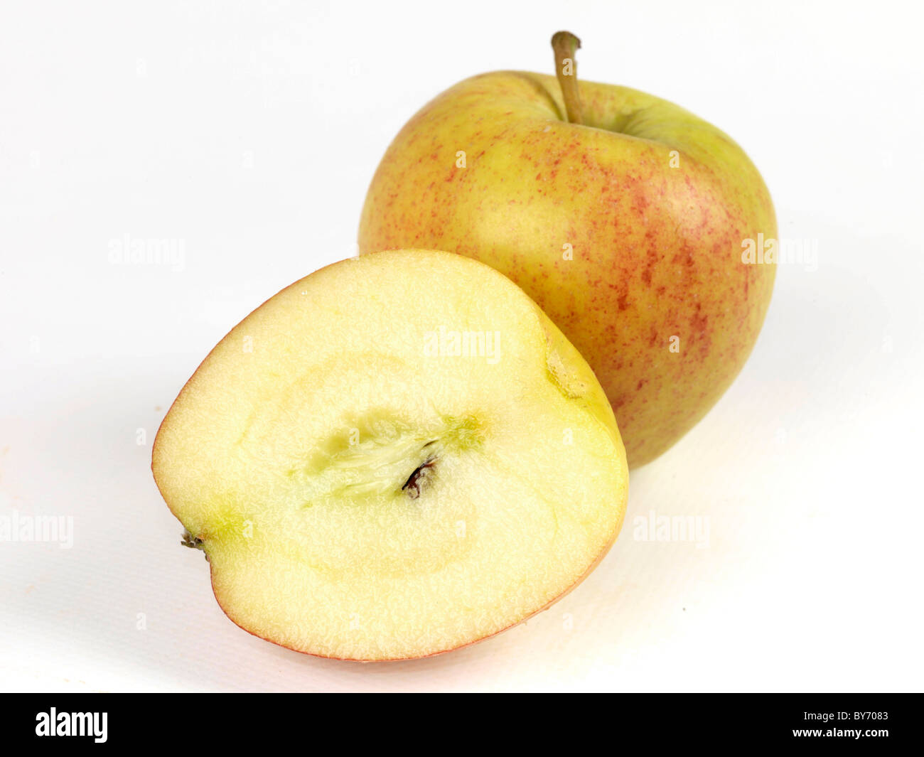Fresh apple hi-res stock photography and images - Alamy