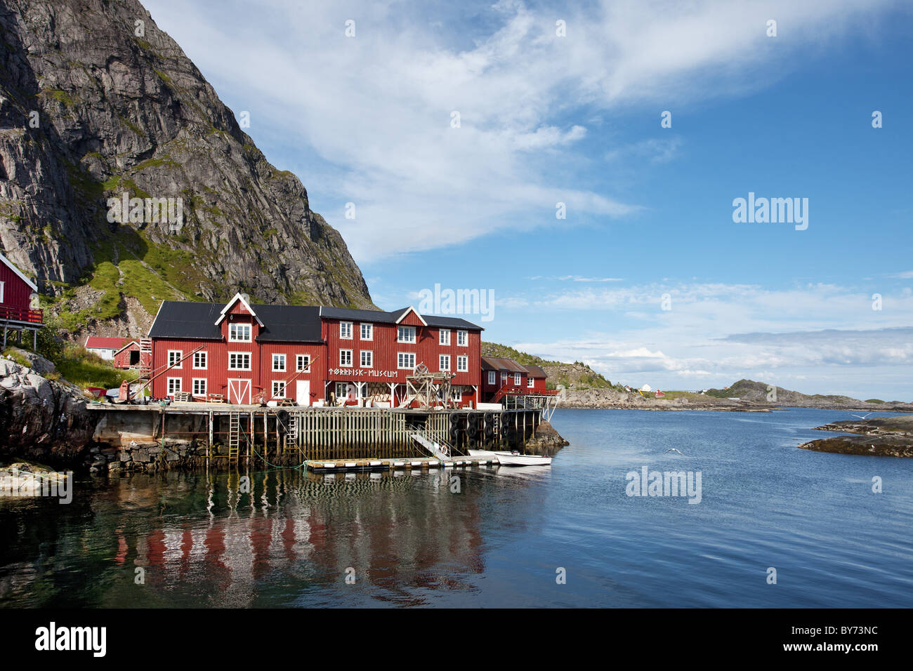 Traditional Rorbu fisherman`s hut, village, Moskenesoya, Lofoten ...