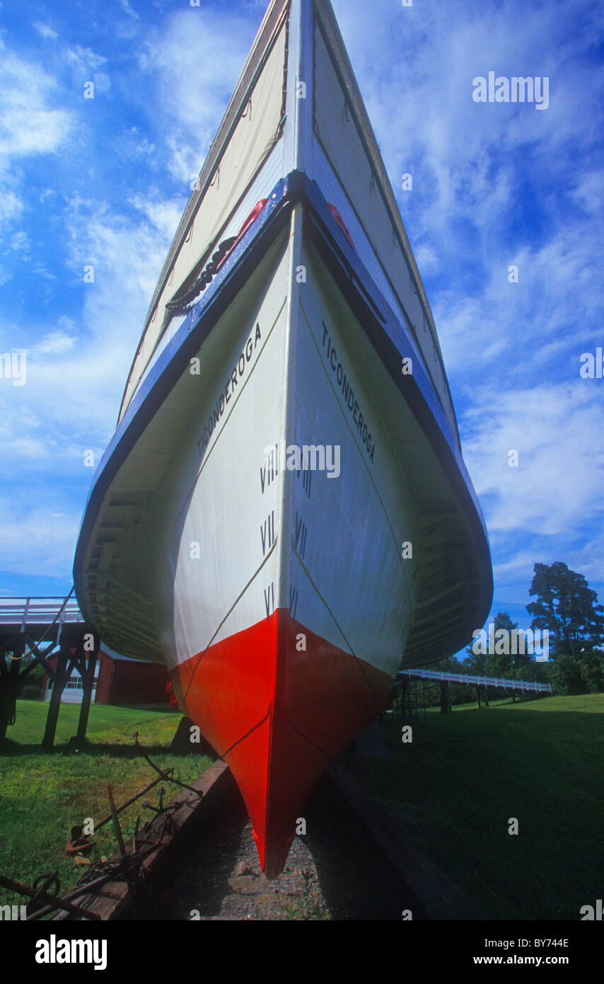 Colchester Reef lighthouse and Ticonderoga ship in Shelburne Vermont ...