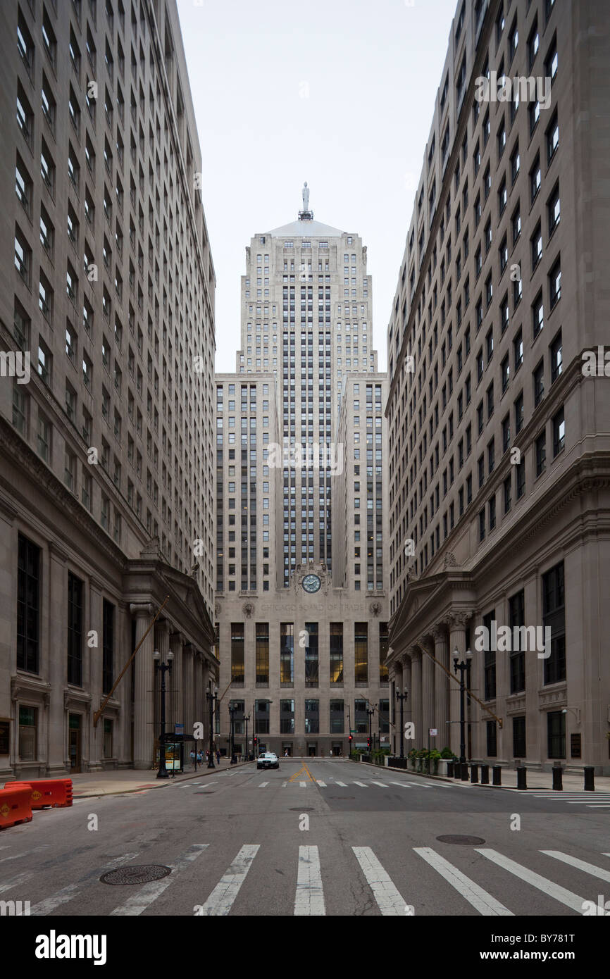 Chicago Board of Trade Building, Illinois, USA Stock Photo - Alamy