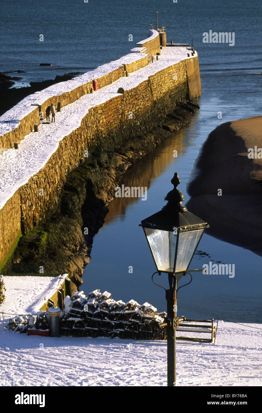 St Andrews Pier High Resolution Stock Photography and Images - Alamy