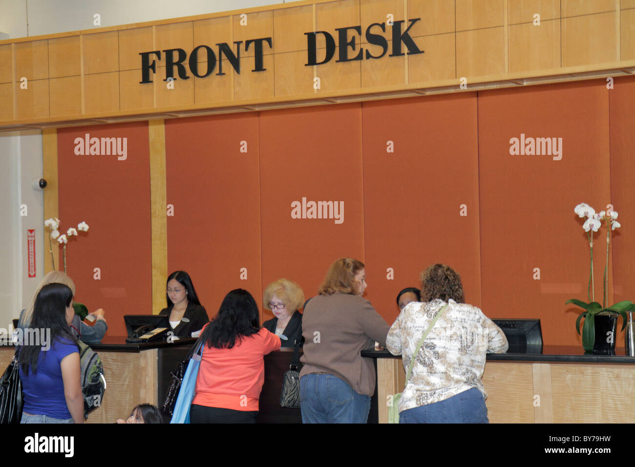 Hyatt hotel check in hi-res stock photography and images - Alamy