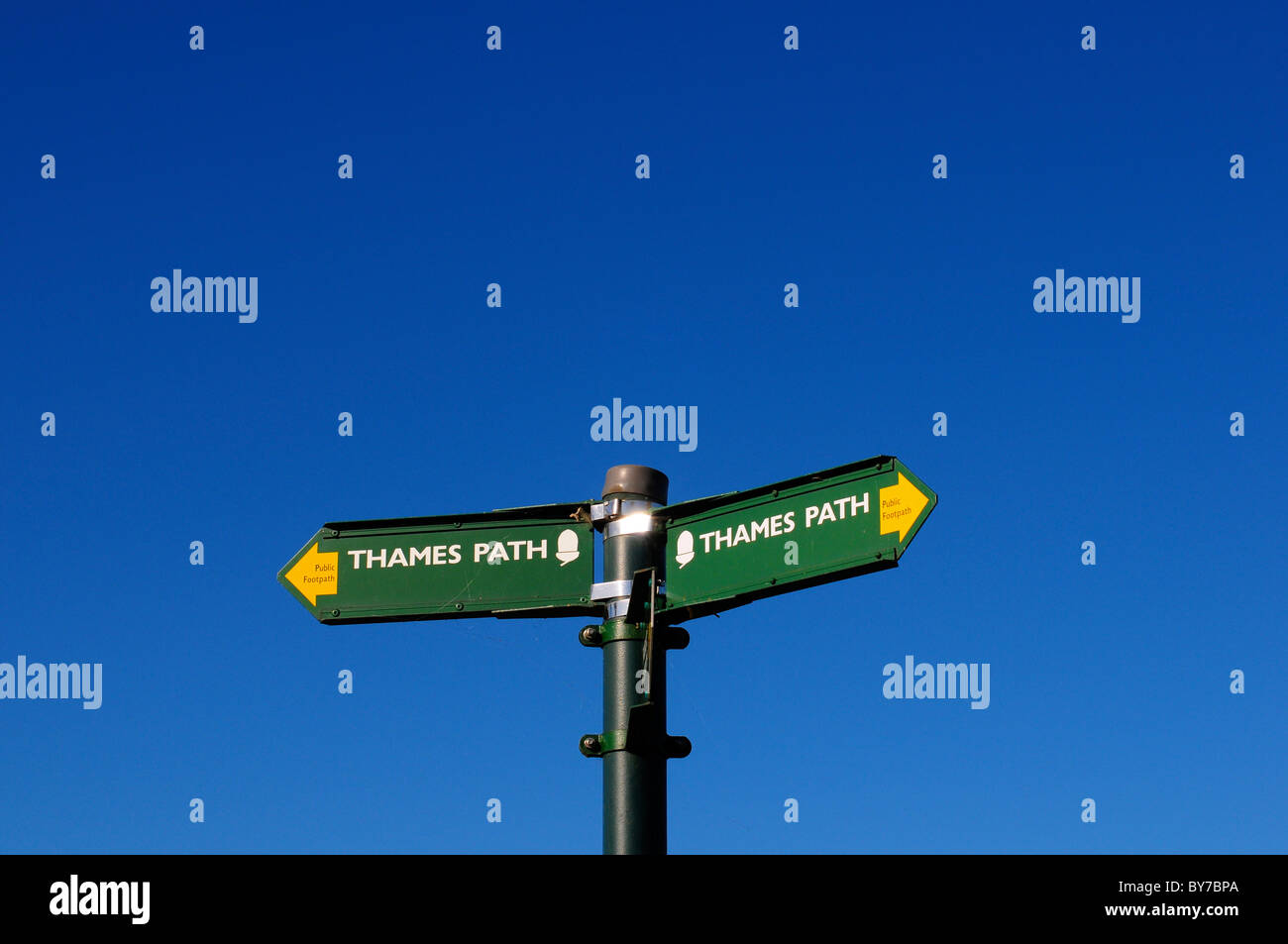 Sign for the Thames Path, England Stock Photo - Alamy