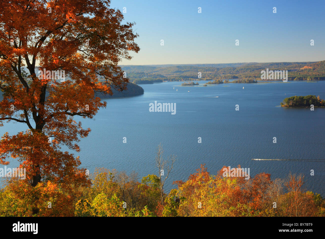 View of Guntersville Reservoir from lodge, Lake Guntersville Resort ...