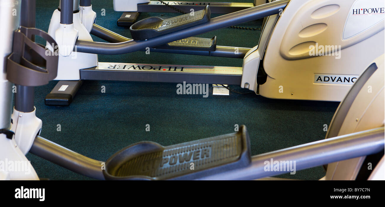 Keep fit machines hi-res stock photography and images - Alamy