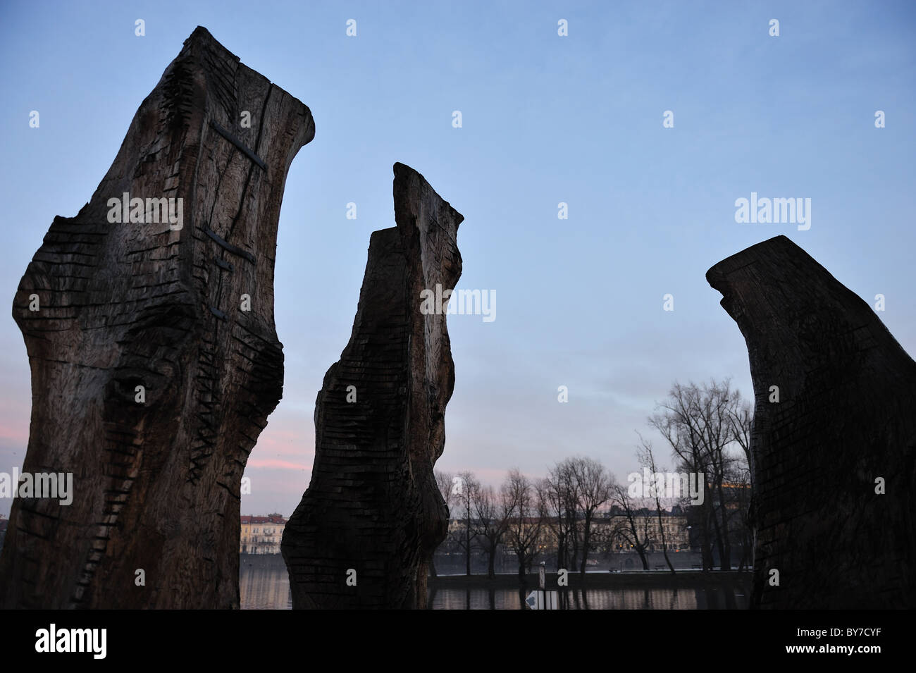 Sculpture made from wooden logs Stock Photo - Alamy