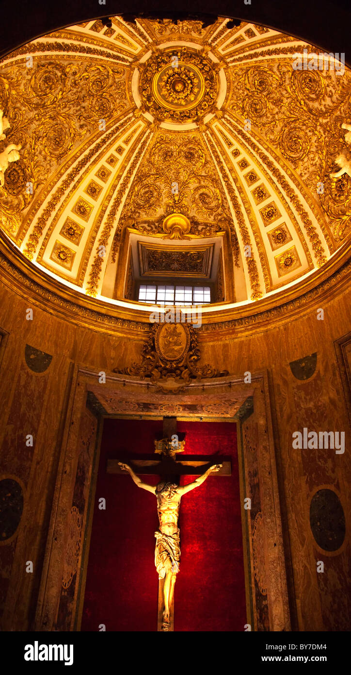 Christ Cross, Dome, Gesu, Church, Rome, Italy Stock Photo - Alamy