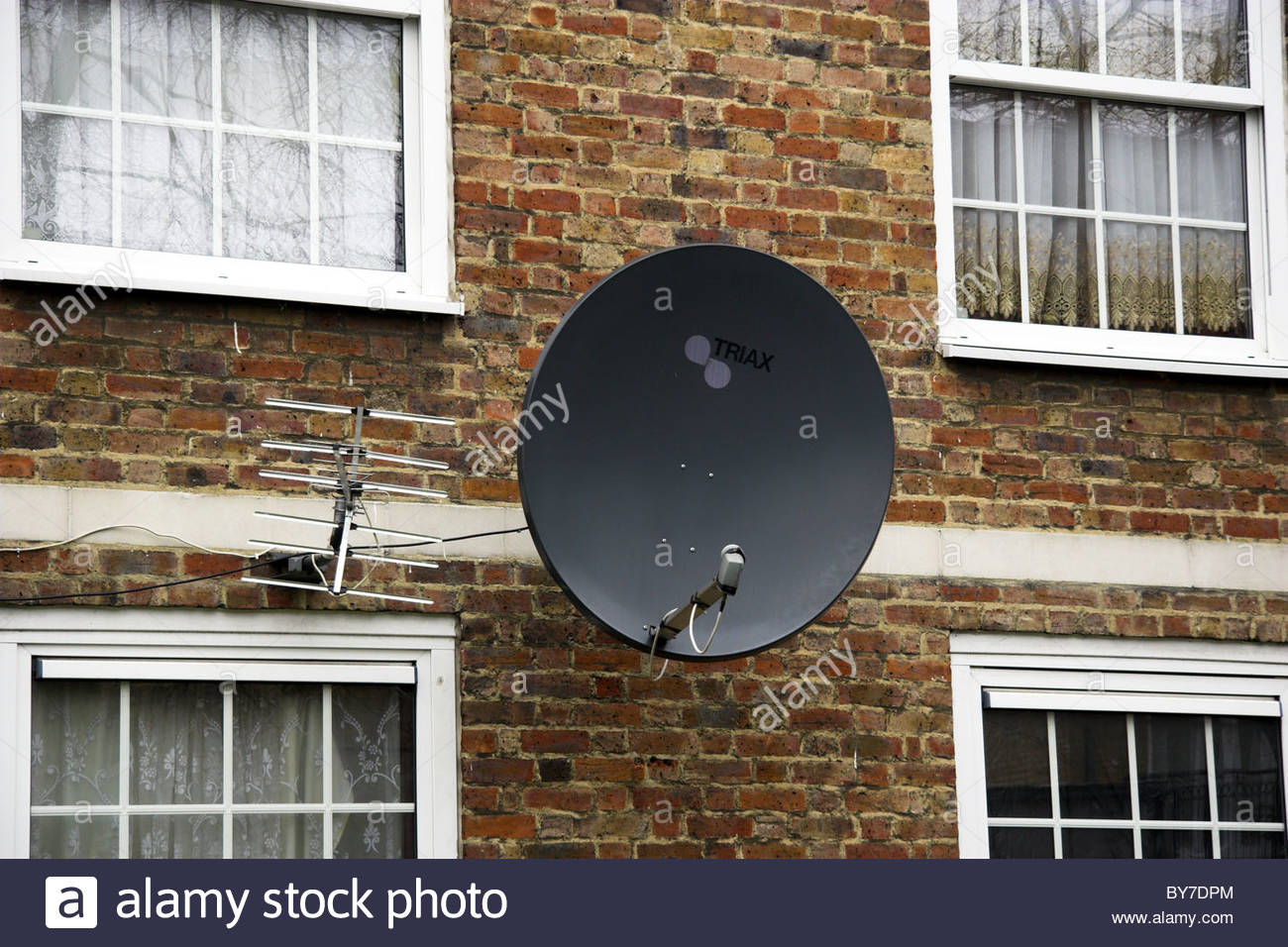 Satellite Dish Home High Resolution Stock Photography and Images - Alamy