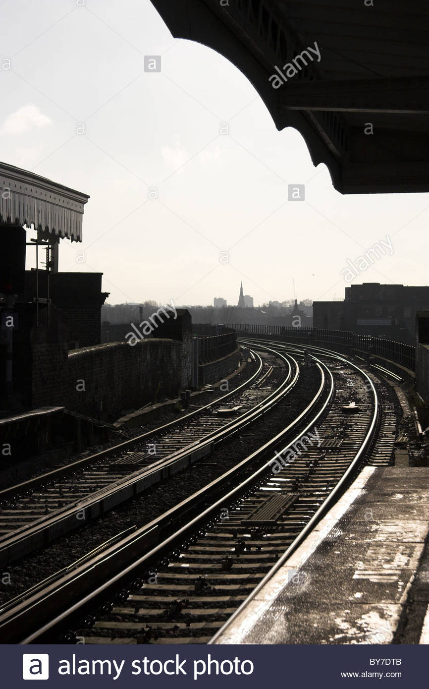 Uk Railway Lines High Resolution Stock Photography and Images - Alamy