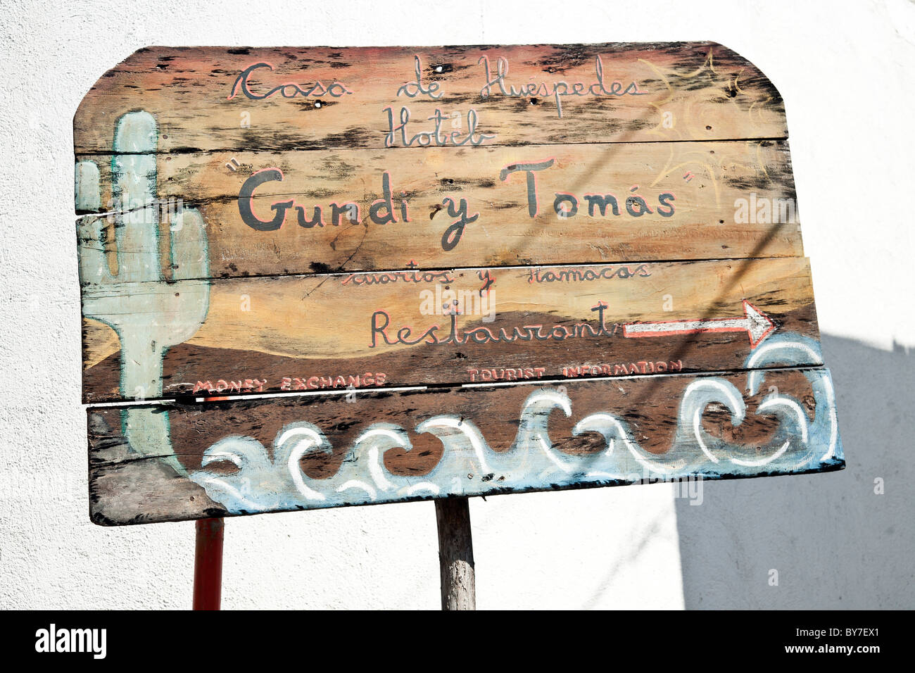 Guest house sign hi-res stock photography and images - Alamy