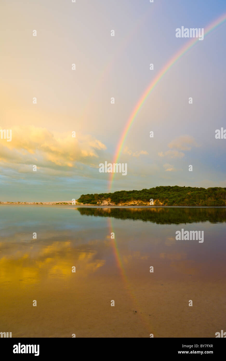 Perfect rainbow hi-res stock photography and images - Alamy